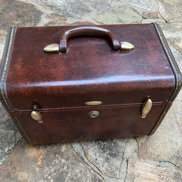 Samsonite | Other | Vintage Samsonite Chocolate Brown Train Case | Poshmark
